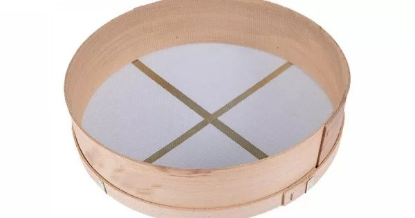 Ahşap Elek Kalbur Çerçeveli Metal Izgaralı 20 Cm